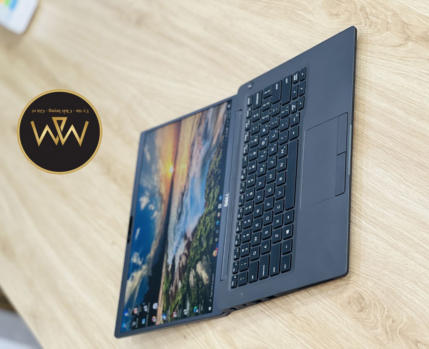 Laptop Dell Latitude 7300 i5 8365U/ Ram 8G/ SSD256/ Viền Mỏng/ 13.3inch ...